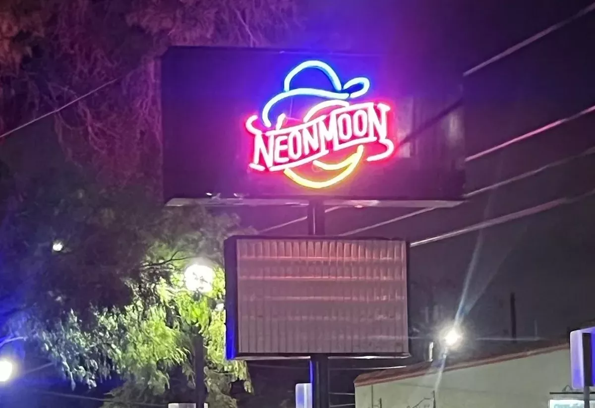 Neon Moon Saloon opening Friday on San Antonio's St. Mary's Strip | San ...