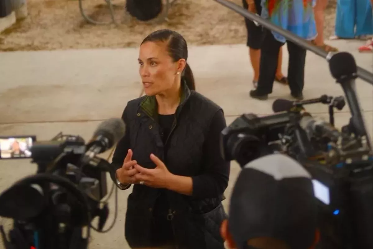 Incoming San Antonio Mayor Gina Ortiz Jones picks City Hall outsider as ...