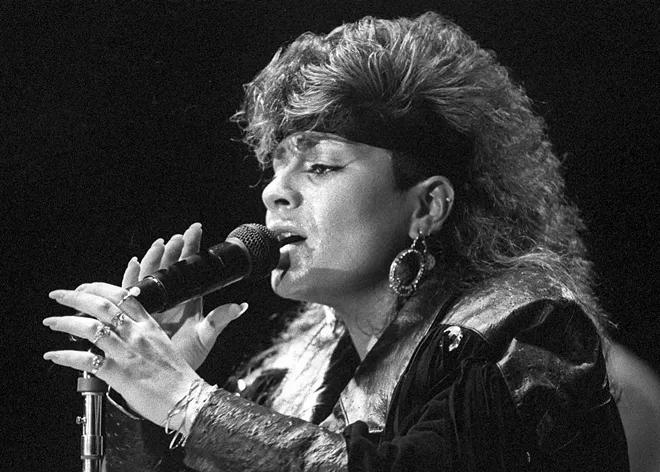 Pop singer Lisa Lisa coming to San Antonio's Frost Bank Center in ...