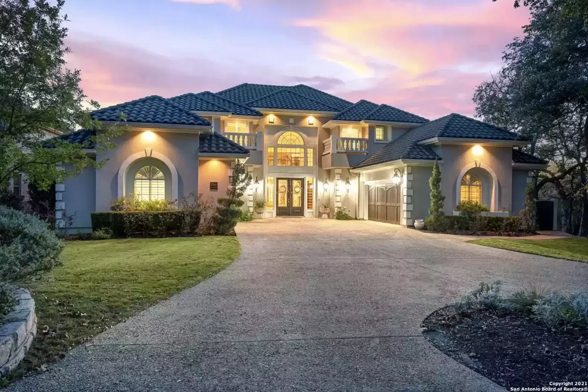 The former San Antonio home of controversial Flip This House star ...