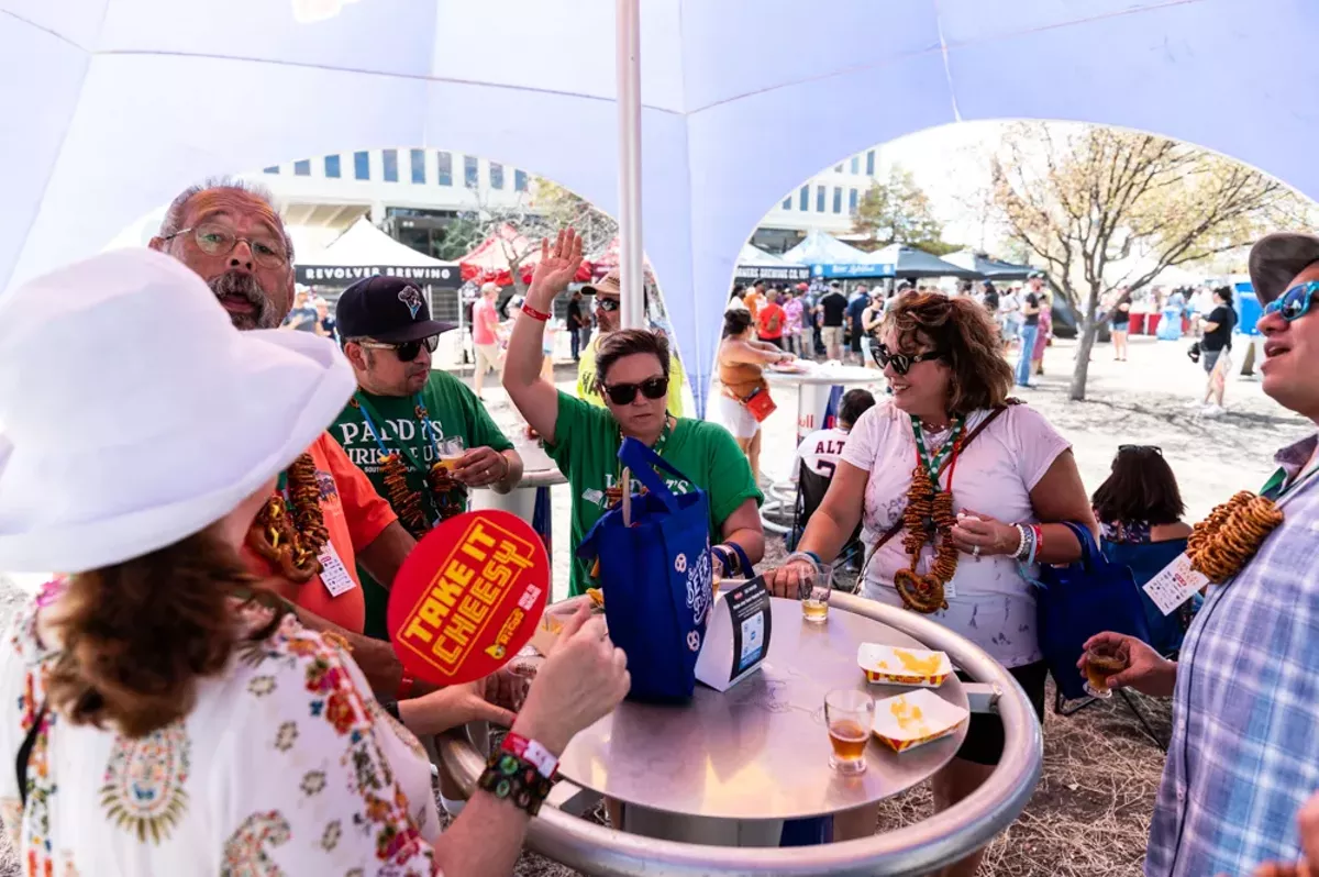Everyone we saw having fun at the 2022 San Antonio Beer Festival | San ...