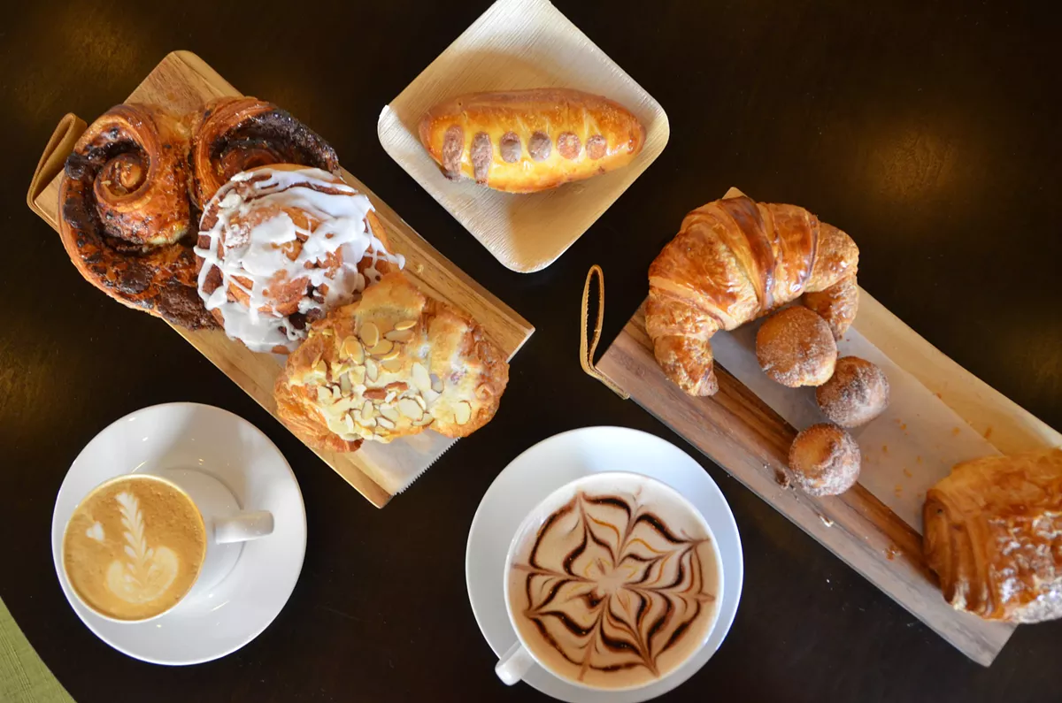 A First Look at CommonWealth Coffee House & Bakery at the Weston Centre ...